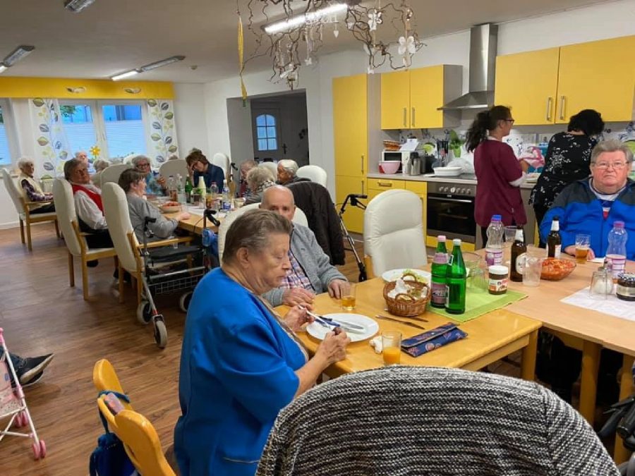 Gemütliches Zusammensein im „Haus Dünwald“ in Hüpstedt | ZiPP ...