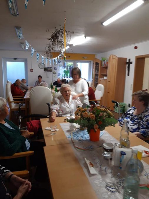 Unser diesjähriges Oktoberfest am 14.10. im „Haus Dünwald“ | ZiPP ...