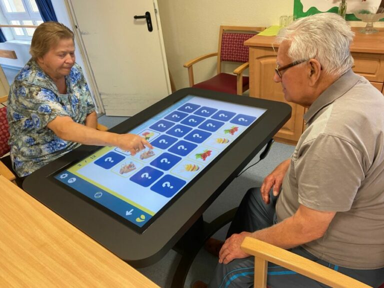 Unser neuer Care Table | ZiPP Pflegekonzepte - Pflege, Beratung, Schulung